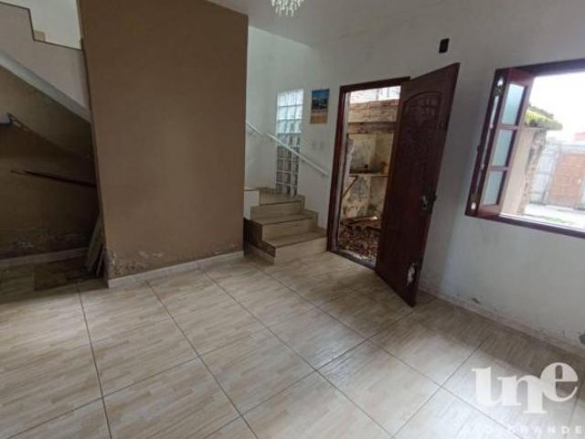Casa com 2 dormitórios à venda por R$ 240.000,00 Vila Hidráulica Rio Grande/RS