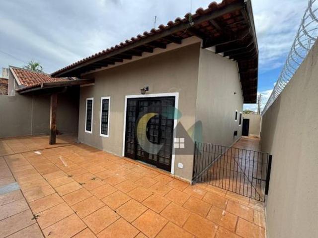 Casa com 2 dormitórios à venda por R$ 315.000,00 Pereira Barretos/SP