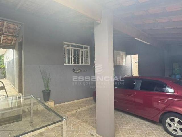 Casa com 2 dormitórios à venda, por R$ 380.000 Jardim Ypê Botucatu/SP