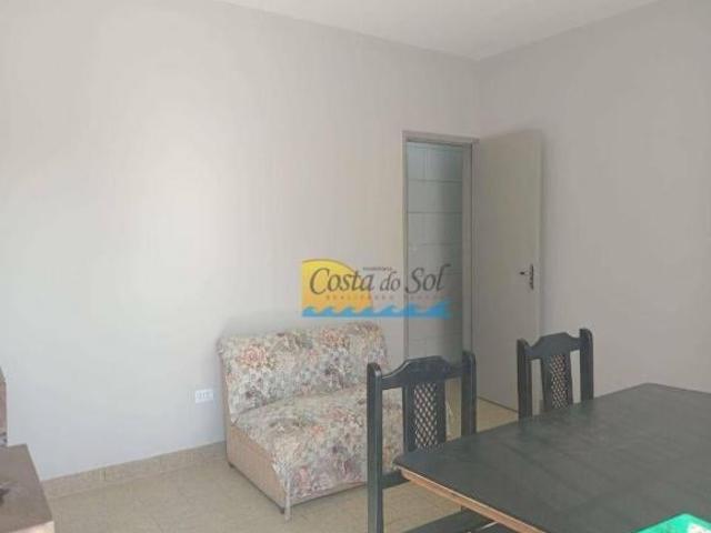 Casa com 2 dormitórios à venda por R$ 402.000,00 Maracanã Praia Grande/SP