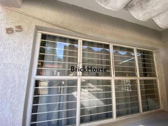 Casa com 2 dormitórios à venda por R$ 420.000,00 Vila Santa Isabel São Roque/SP