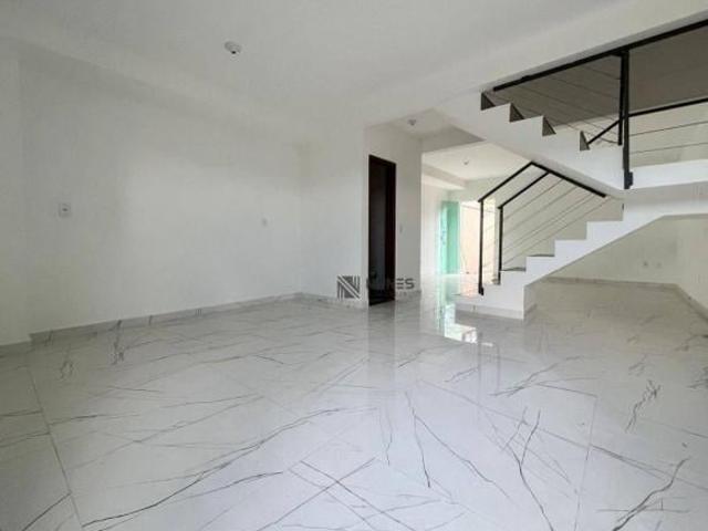 Casa com 2 dormitórios à venda por R$ 420.000,00 Jardim São João Juiz de Fora/MG
