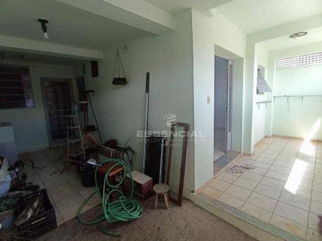 Casa com 2 dormitórios à venda, por R$ 435.000 Vila Carmelo Botucatu/SP