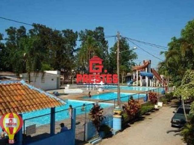 Casa com 2 dormitórios à venda por R$ 450.000,00 Club San Marco Mairinque/SP
