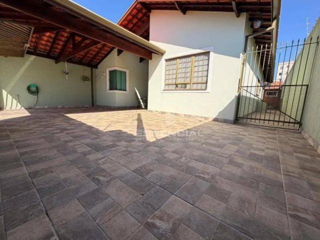 Casa com 2 dormitórios à venda, por R$ 470.000 Jardim Eldorado Botucatu/SP