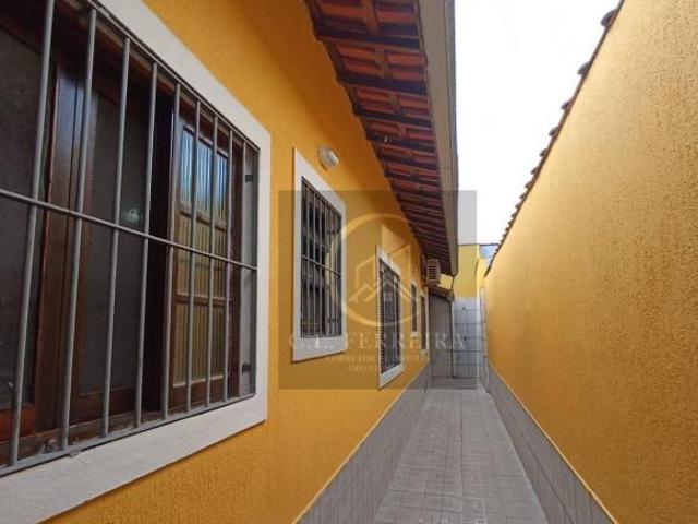 Casa com 2 dormitórios à venda por R$ 490.000,00 Jardim Imperador Praia Grande/SP