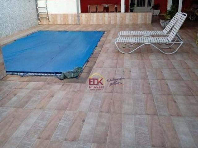 Casa com 2 dormitórios à venda por R$ 510.000 Parque Arco Íris Taubaté/SP