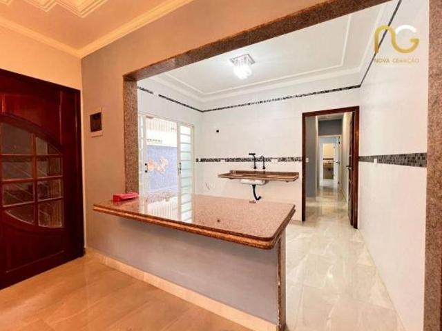 Casa com 2 dormitórios à venda por R$ 550.000,00 Vila Balneária Praia Grande/SP