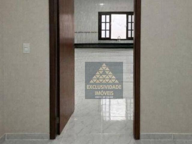 Casa com 2 dormitórios à venda por R$ 570.000 Jardim do Triunfo Guarulhos/SP
