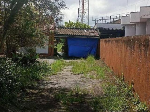 Casa com 2 dormitórios à venda por R$ 600.000 Vila Mortari Ribeirão Pires/SP
