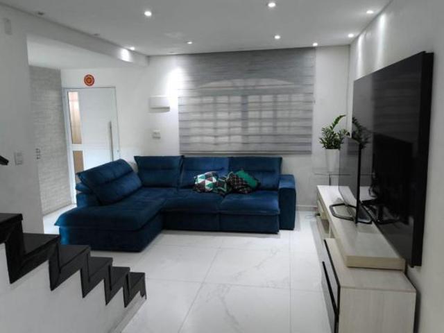 Casa com 2 dormitórios à venda por RS 689.000,00 Vila Galvão Guarulhos SP