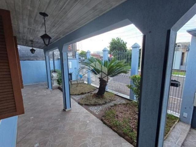 casa com 2 dormitorios bairro Guajuviras