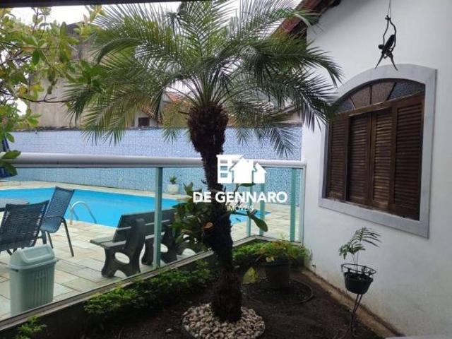 Casa com 2 dormitórios, com 73m2, Condomínio Fechado, Canto do Forte, Praia Grande, SP