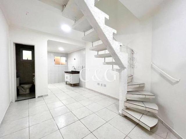 Casa com 2 quartos à venda, 65 m² por R$ 380.000 Canto do Forte Praia Grande/SP