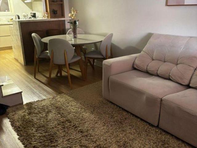 Casa com 2 dormitórios e 2 vagas de garagem em Canoas