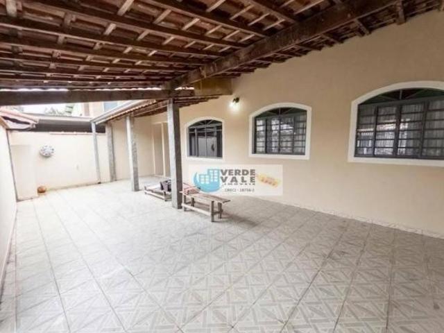 Casa com 2 dormitórios + Edícula Jardim da Granja São José dos Campos/SP