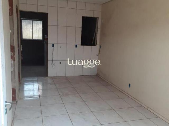 Casa com 2 dormitórios em Cachoeirinha