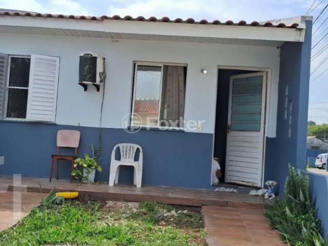 Casa com 2 dormitórios em Canoas