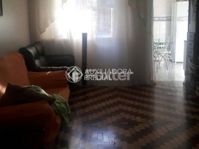 Casa com 2 dormitórios em Canoas