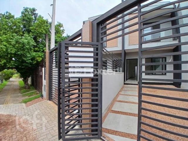 Casa com 2 dormitórios em Canoas
