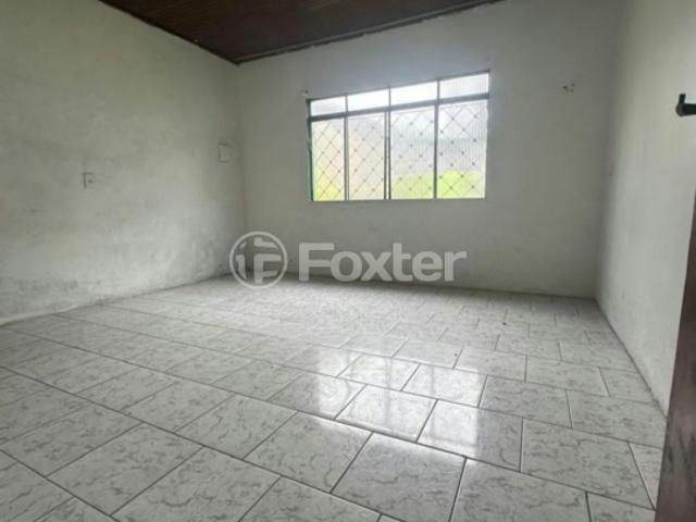 Casa com 3 dormitórios em Canoas