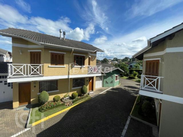 Casa com 2 dormitórios em Canela