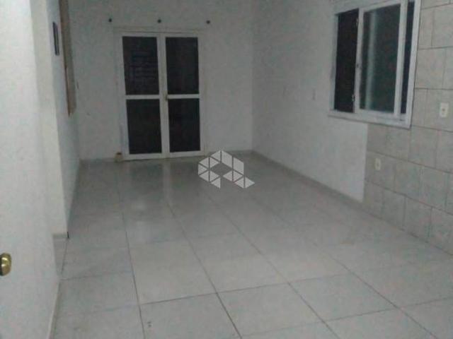 Casa com 2 dormitórios em Esteio