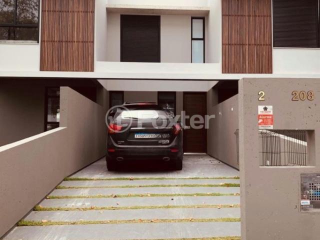 Casa com 2 dormitórios em Florianópolis