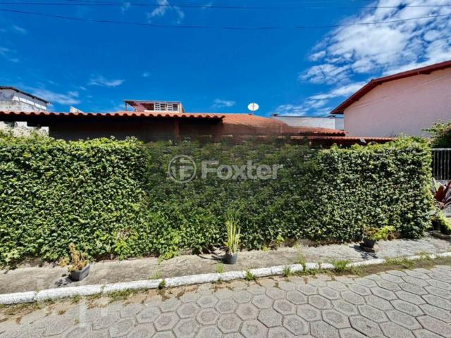 Casa com 2 dormitórios em Florianópolis