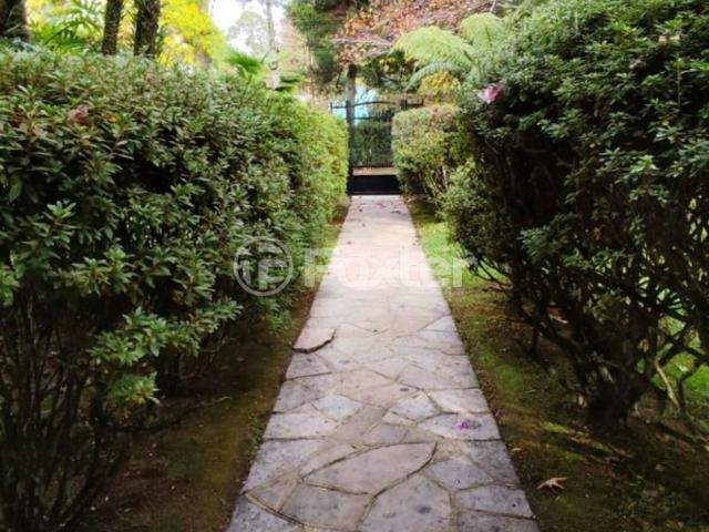 Casa com 2 dormitórios em Gramado