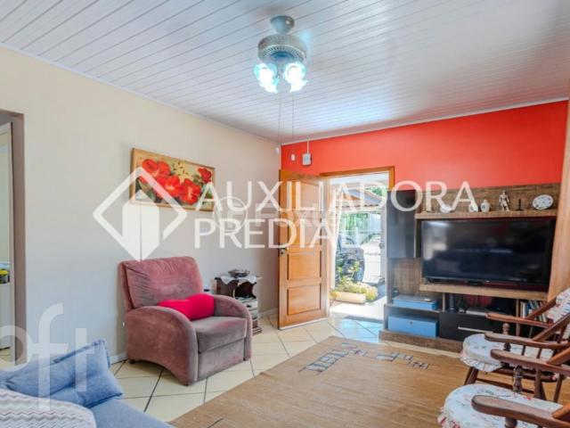 Casa com 2 dormitórios em Porto Alegre