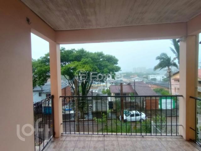 Casa com 2 dormitórios em Porto Alegre