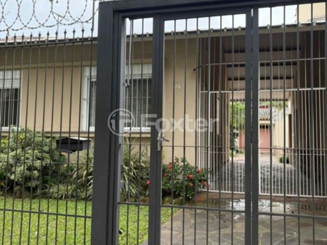 Casa com 2 dormitórios em Porto Alegre