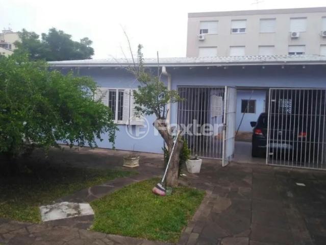Casa com 2 dormitórios em Porto Alegre