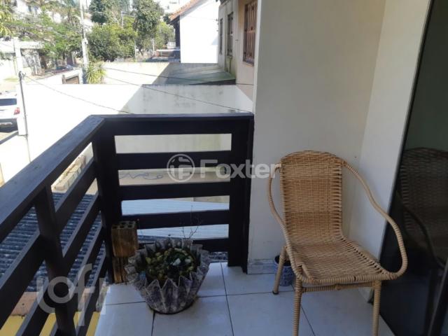 Casa com 2 dormitórios em Porto Alegre