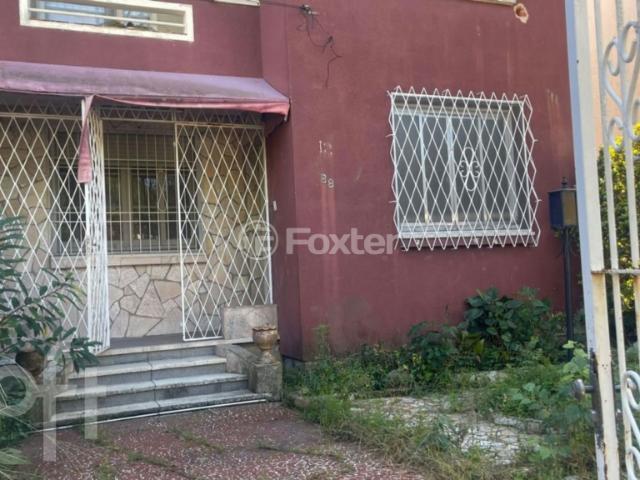 Casa com 2 dormitórios em Porto Alegre