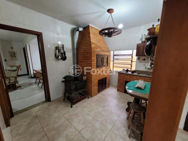 Casa com 2 dormitórios em Porto Alegre