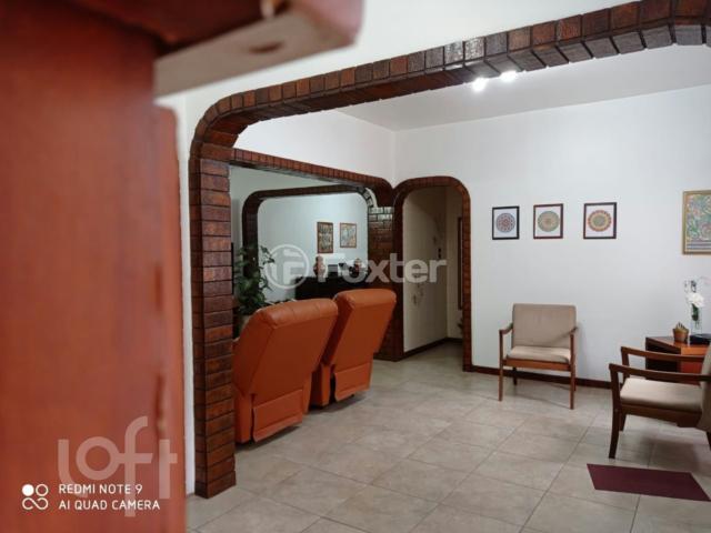 Casa com 2 dormitórios em Porto Alegre