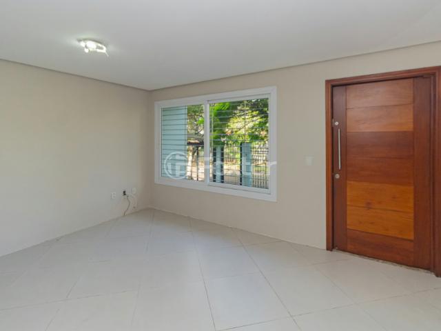 Casa com 2 dormitórios em Porto Alegre