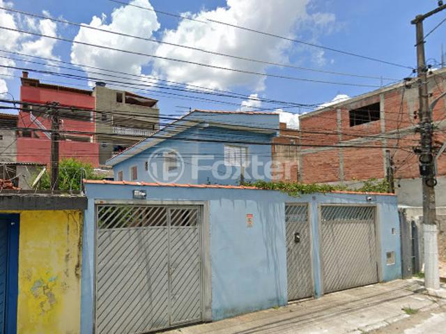 Casa com 2 dormitórios em São Paulo