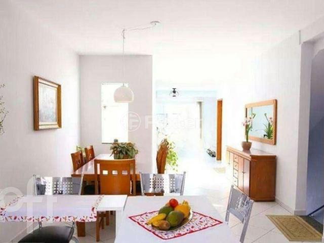 Casa com 2 dormitórios em Santo André