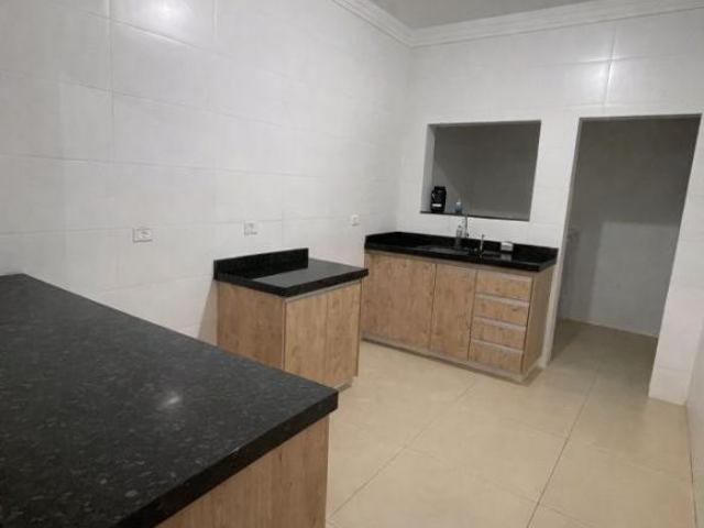 Casa com 2 dormitórios Jardim Planalto Lençóis Paulista/SP