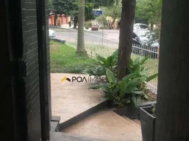Casa com 2 dormitórios para alugar, 200 m² por R$ 7.400,00/mês Petrópolis Porto Alegre/RS