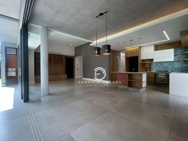 Casa com 2 dormitórios para alugar, 210 m² por R$ 12.855,00/mês Condomínio San Marco Taubaté/SP