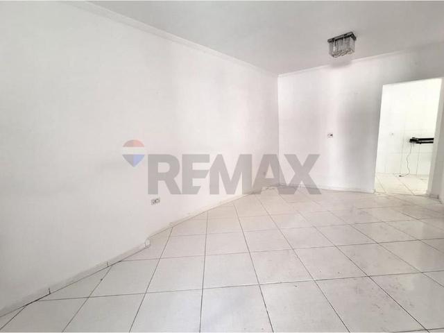 Casa com 2 Dormitórios para alugar, 50 m² por R$ 3.200,00/mês Jardim do Lago Atibaia/SP
