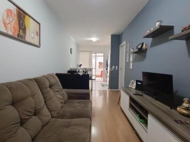 Casa com 2 dormitórios sendo 1 c/Suíte, 1 vaga