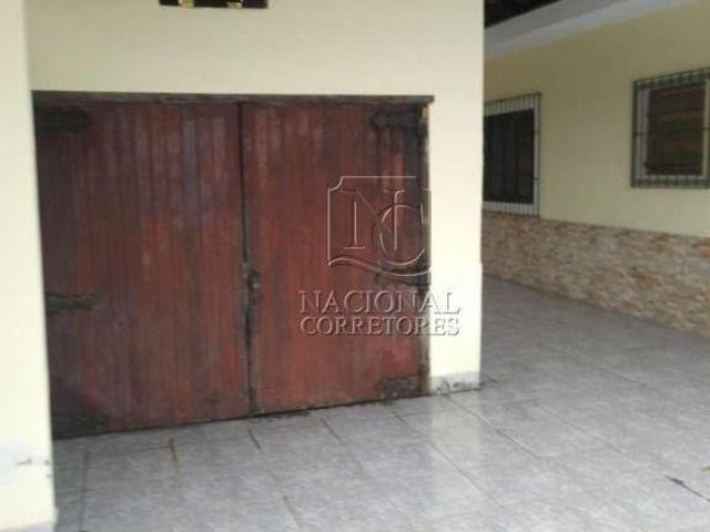 CASA COM 2 DORMITÓRIOS, SENDO 1 SUÍTE, 6 VAGAS DE GARAGEM, 90 M2`A VENDA EM VIL