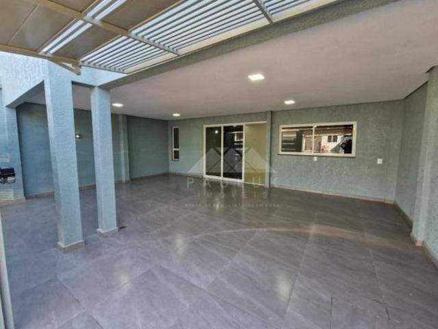 Casa com 2 dormitórios sendo 1 suíte à venda, 117 m² por R$ 450.000 Três Lagoas Foz do Iguaçu/PR