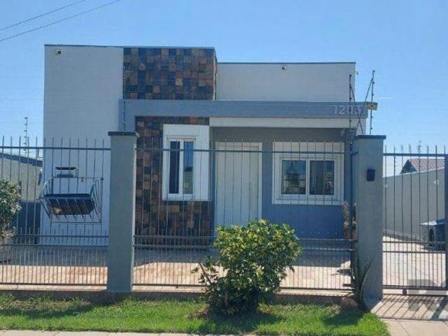 Casa com 2 dormitórios, sendo 1 suíte no bairro Florida em Guaíba