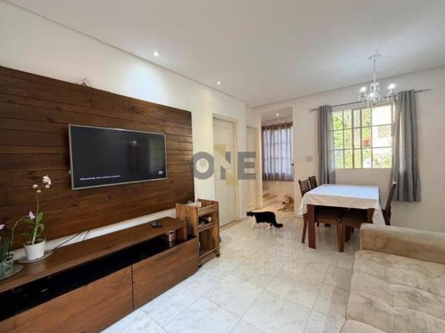Casa com 2 dormitórios, sendo 1 suíte para venda Granja Viana Cotia/SP